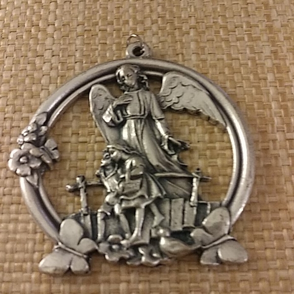 NN | Accents | Guardian Angel Crib Medal | Poshmark